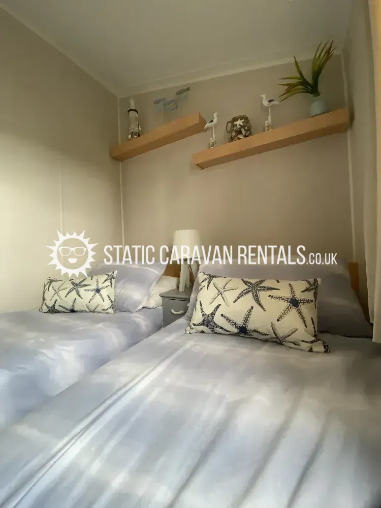 Static Caravan for Hire in Brixham, Devon Groups Allowed, Pets Allowed